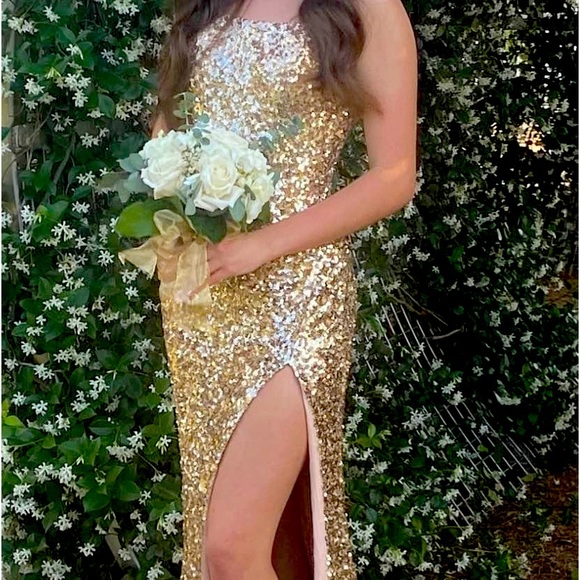 Sophia Thomas | Dresses | Sophia Thomas Size Prom Dress From Couture ...